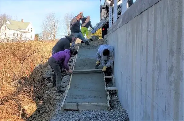 How To Form, Pour, And Finish A Concrete Ramp (For Beginners)